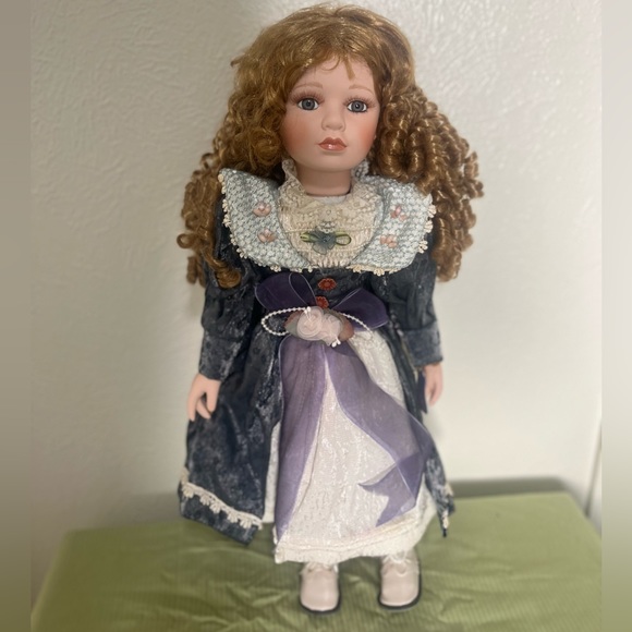 Ashley Belle | Toys | Vintage Ashley Belle Collection Limited Edition ...